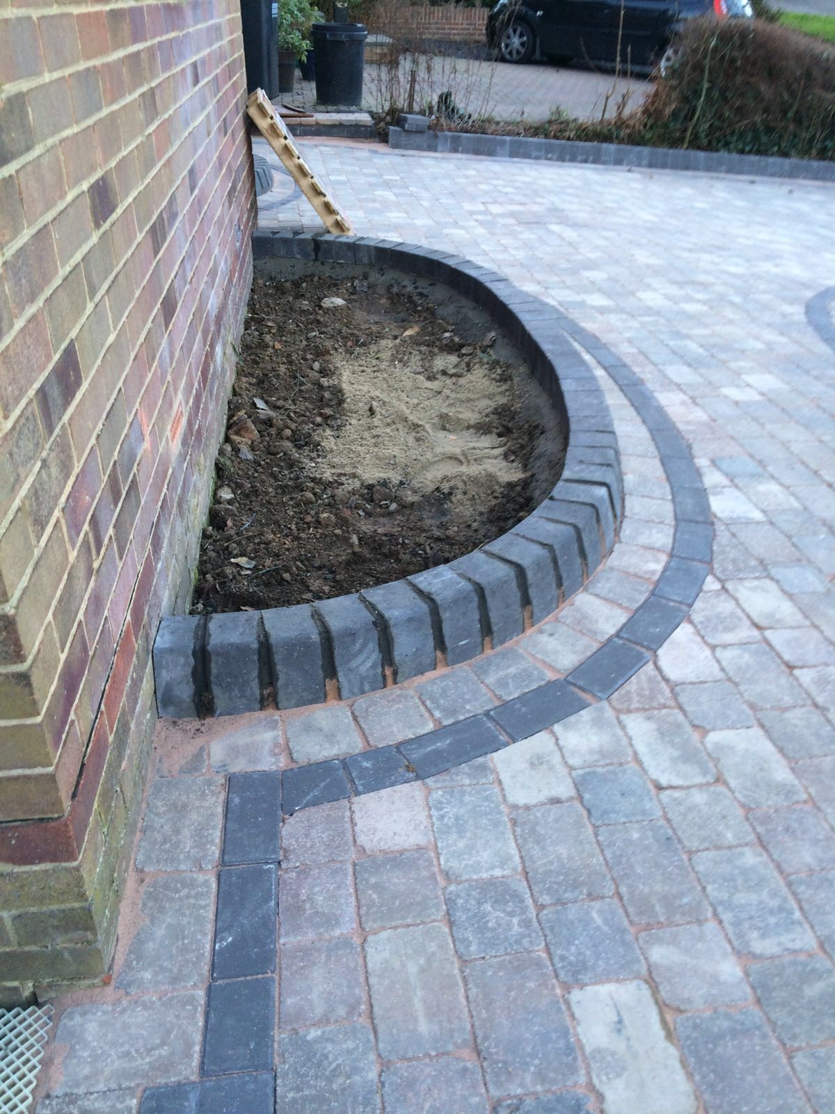 T&R Paving Ltd | Block Paving Installations | Croydon